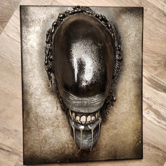 Wall Decor | Alien Head Wall Art | Poshmark